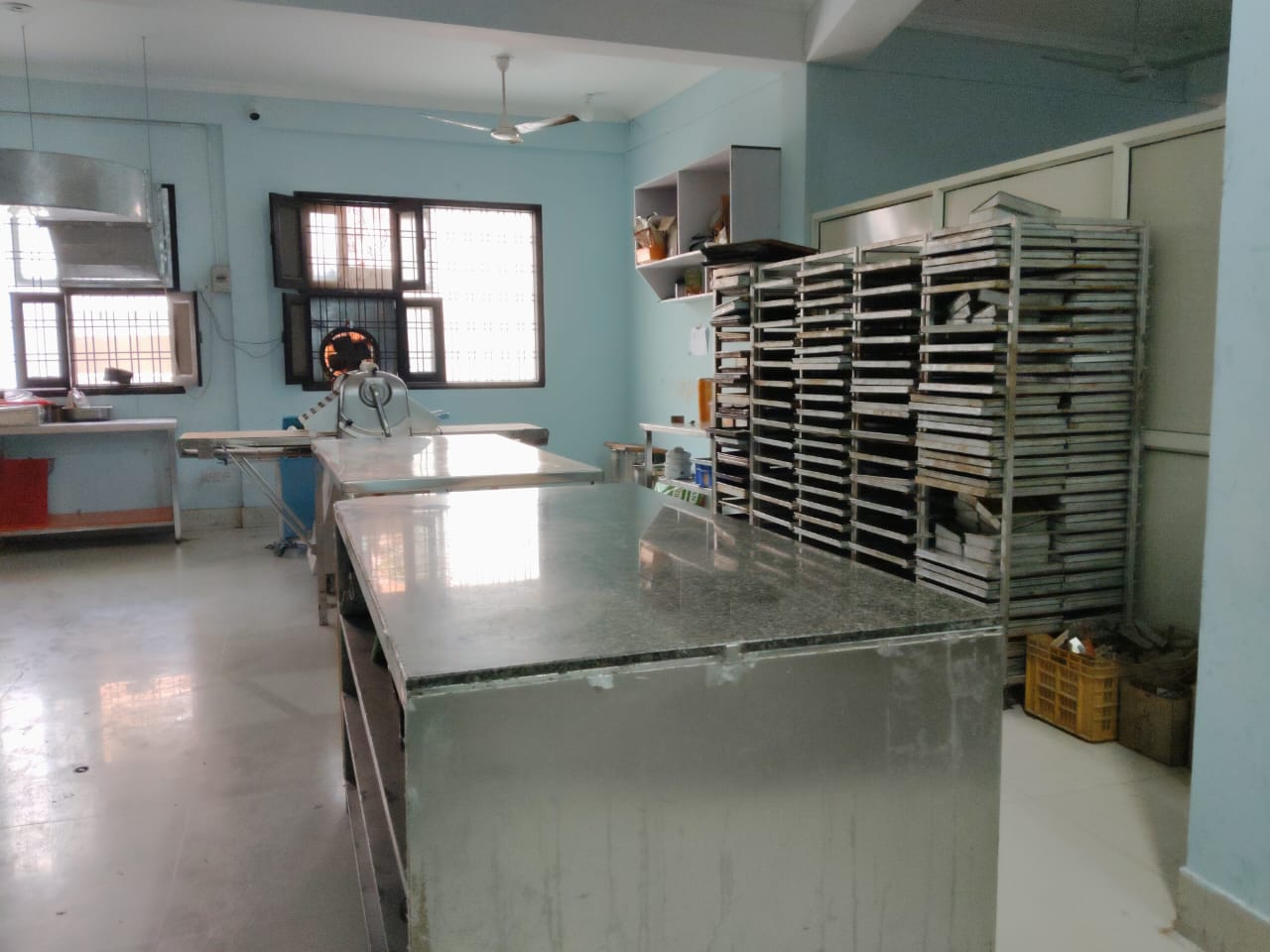 JBR International – Best Bakery in Gurugram | Custom Cakes, Breads ...
